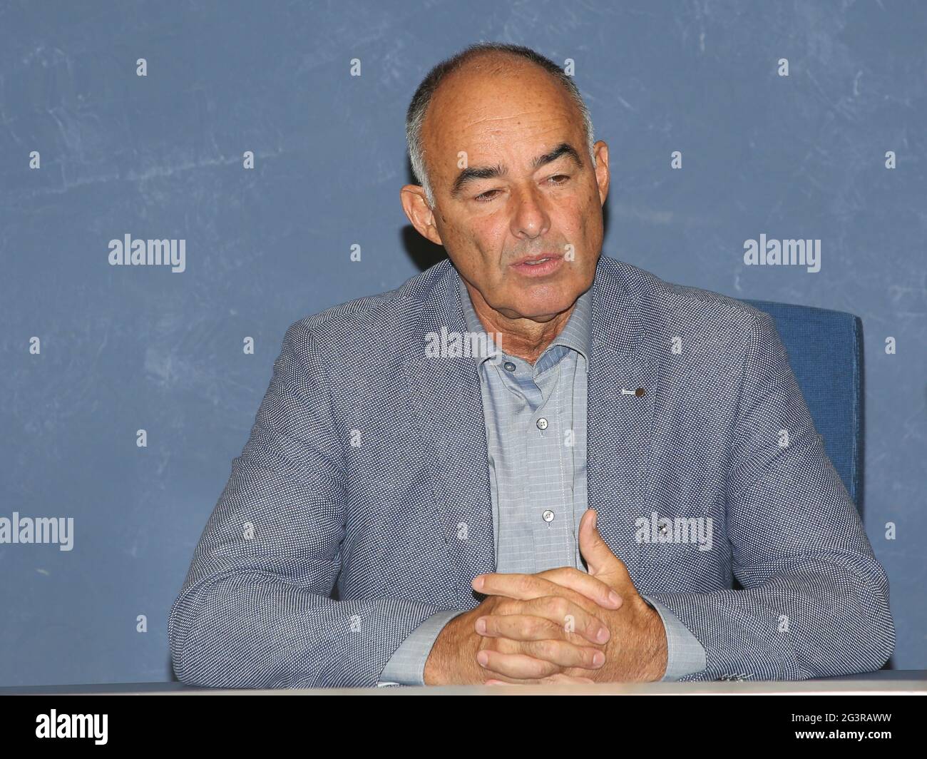 Dr. med. Eike Hennig medical officer of the state capital Magdeburg ...