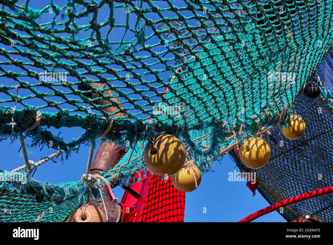 Green net hi-res stock photography and images - Alamy