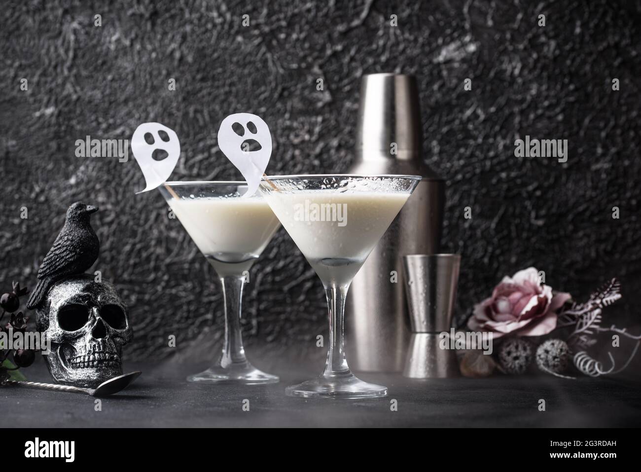 Halloween drink Liquid ghost. Coconut cocktail Stock Photo - Alamy