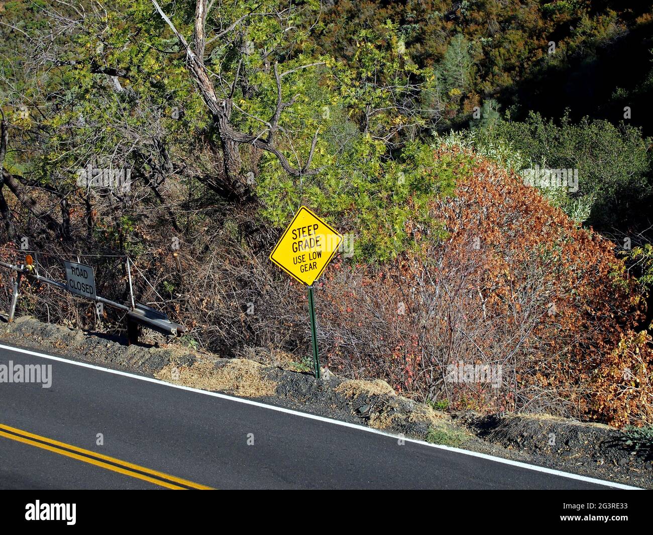 Old Priest Grade, steep grade use low gear sign in Tuolumne County ...