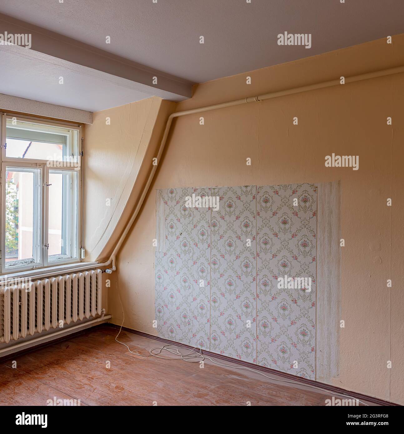 Komplettsanierung hi-res stock photography and images - Alamy