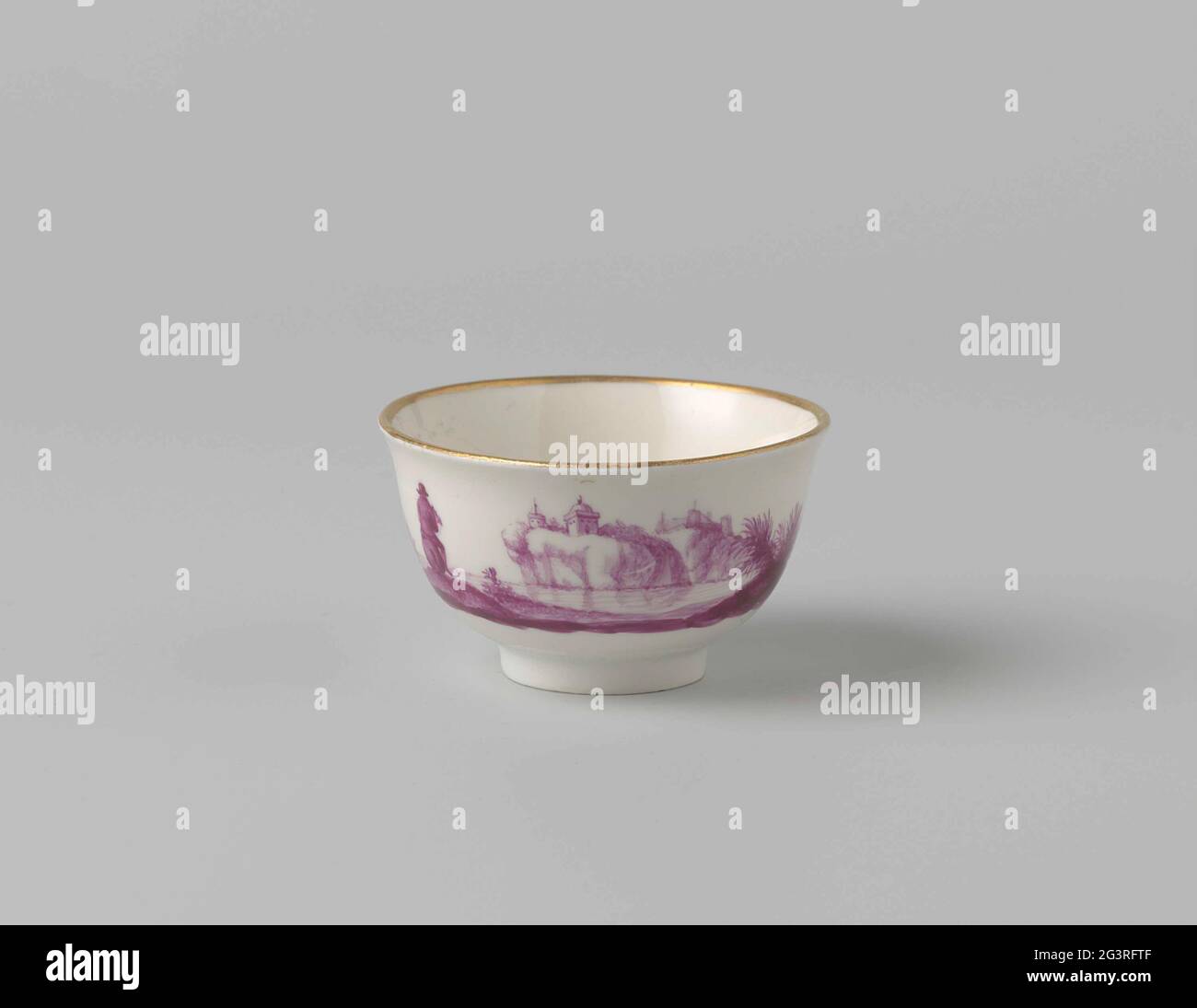 Tea cup with figures in landscape in beet red with golden piping. Tea ...