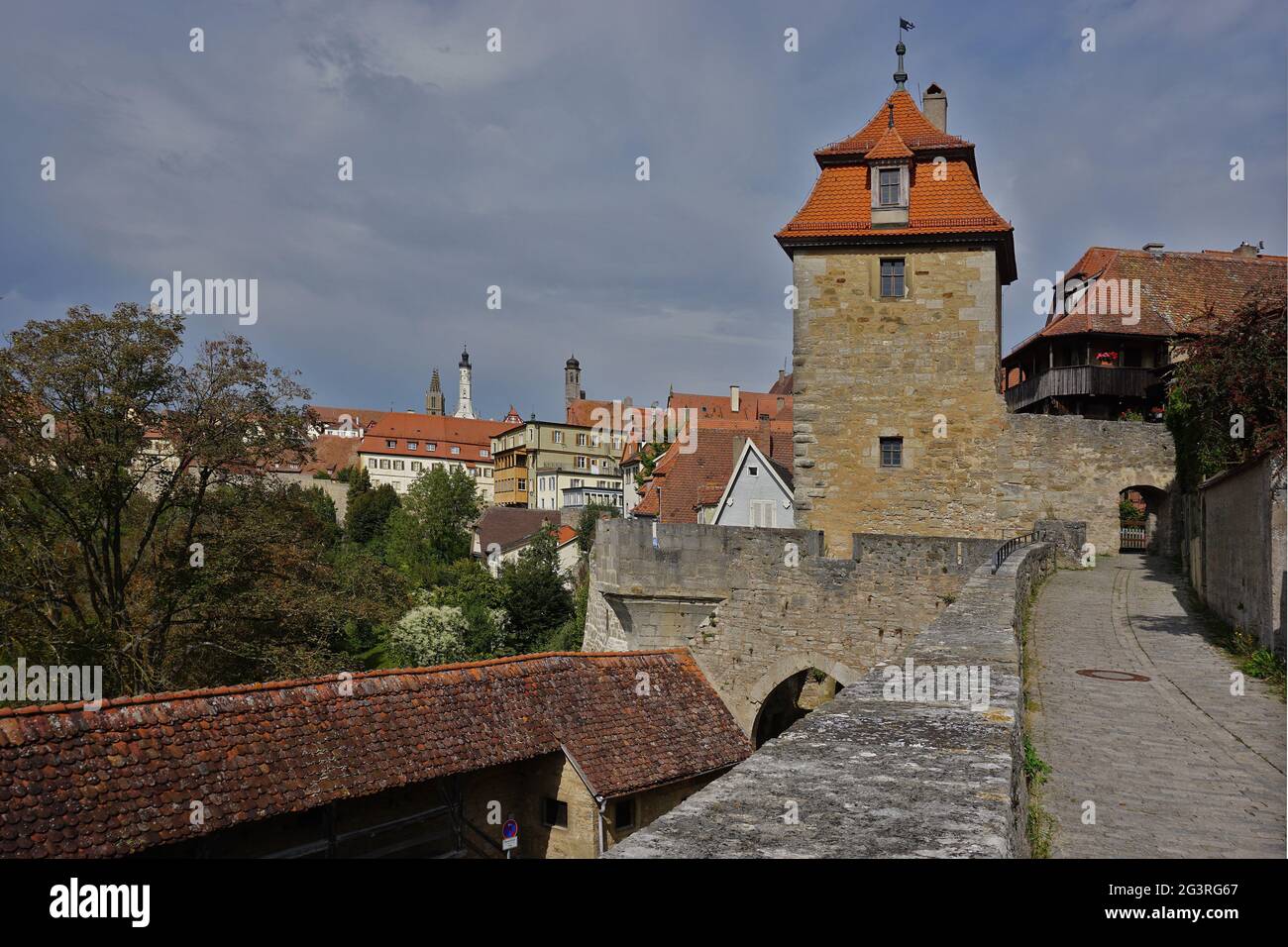Town walls rothenburg ob hi-res stock photography and images - Alamy