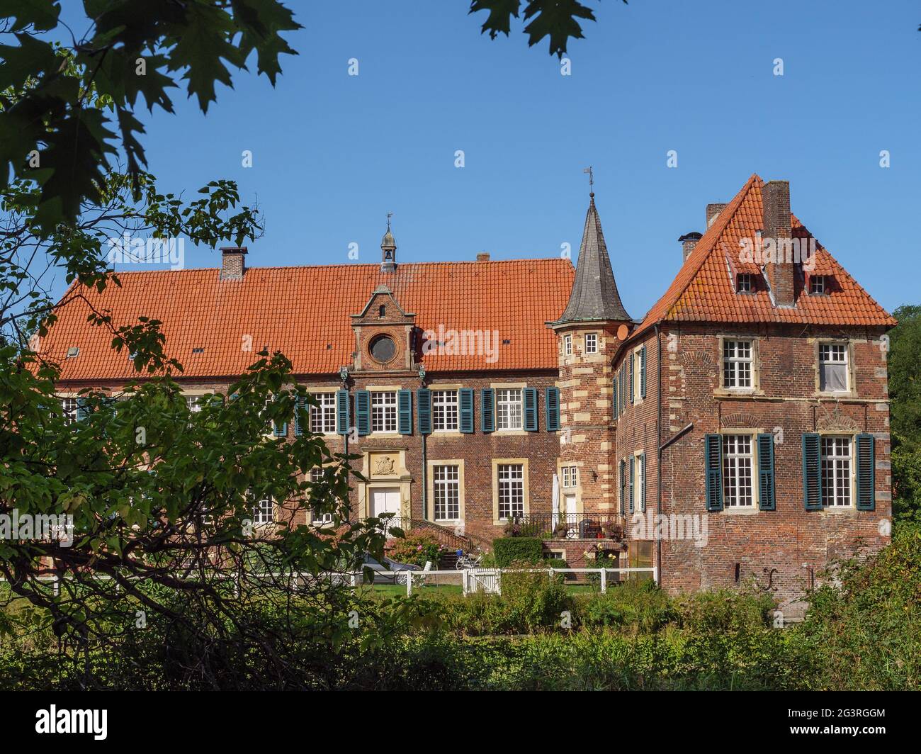 Western castle hi-res stock photography and images - Alamy
