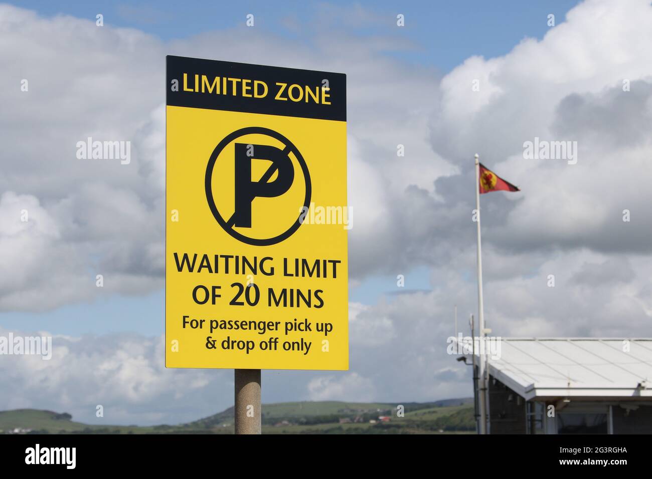 No waiting time sign hi-res stock photography and images - Alamy