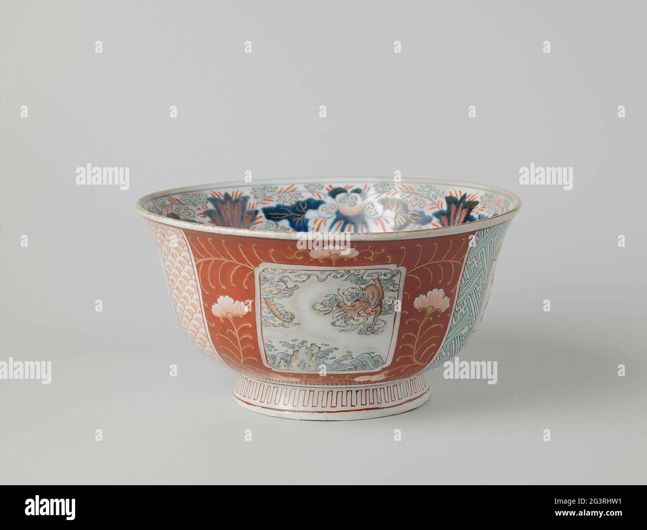 Stylized wave patterns hi-res stock photography and images - Alamy