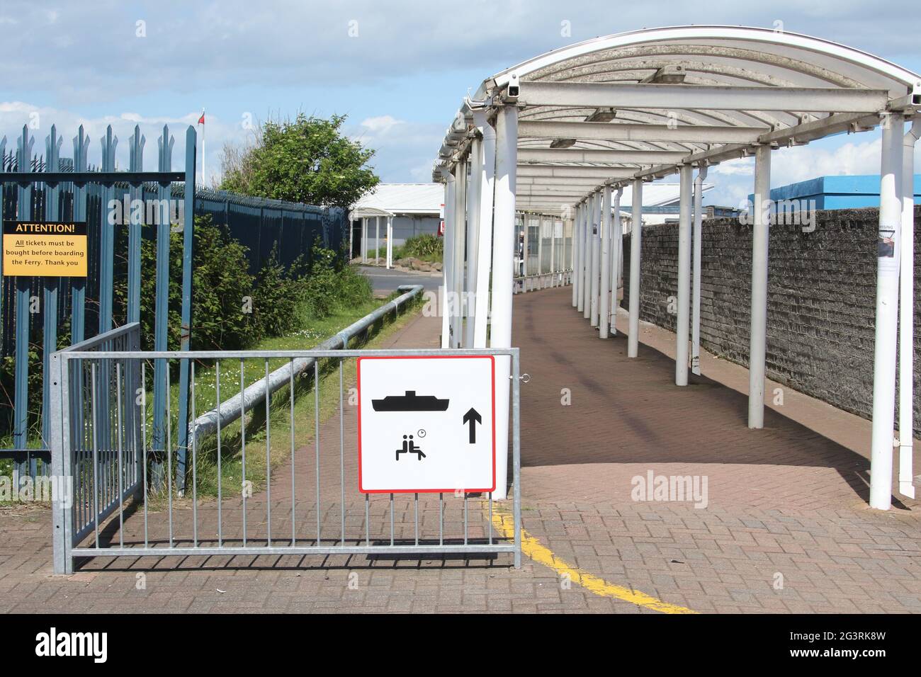 Caledonian mcbrayne signs hi-res stock photography and images - Alamy