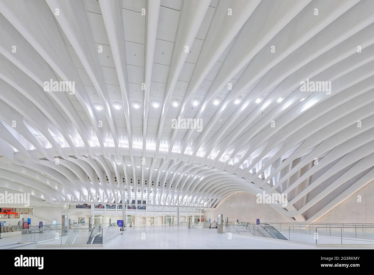 Oculus World Trace Center Train Station Stock Photo - Alamy