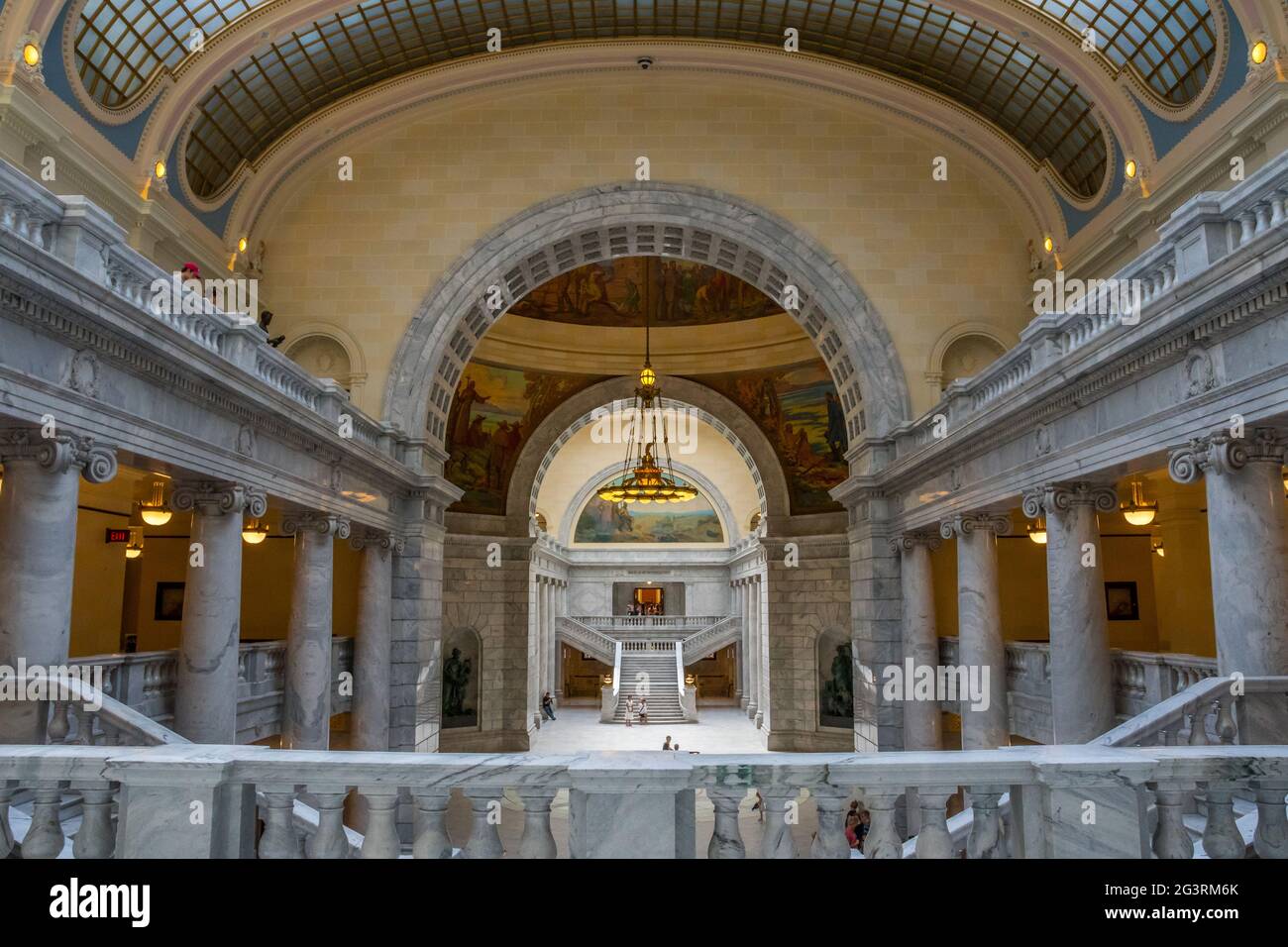 Utah state house salt hi-res stock photography and images - Alamy
