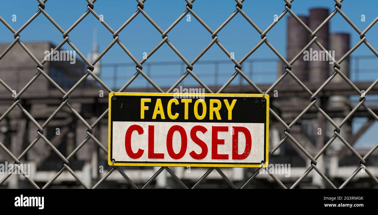 Sign: FACTORY CLOSED Stock Photo - Alamy
