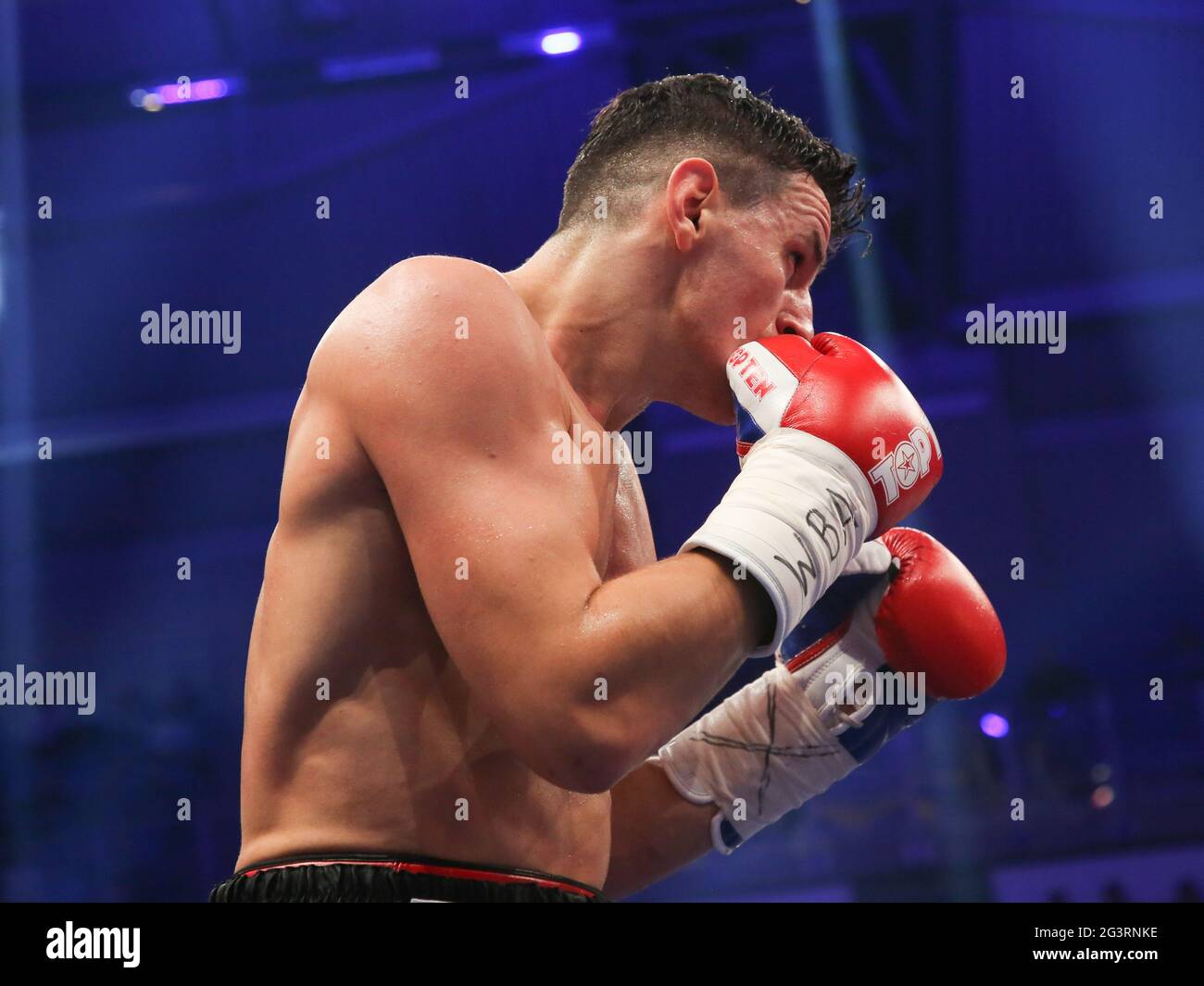 Light heavyweight boxer Robin Krasniqi SES Boxing at the fight on 10.10 ...