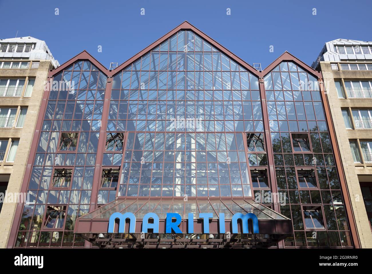 Maritim cologne hi-res stock photography and images - Alamy