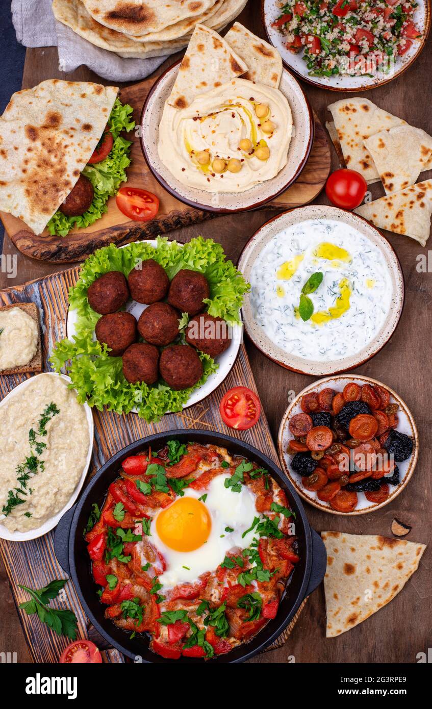 Traditional Jewish, Israeli and middle Eastern food Stock Photo - Alamy