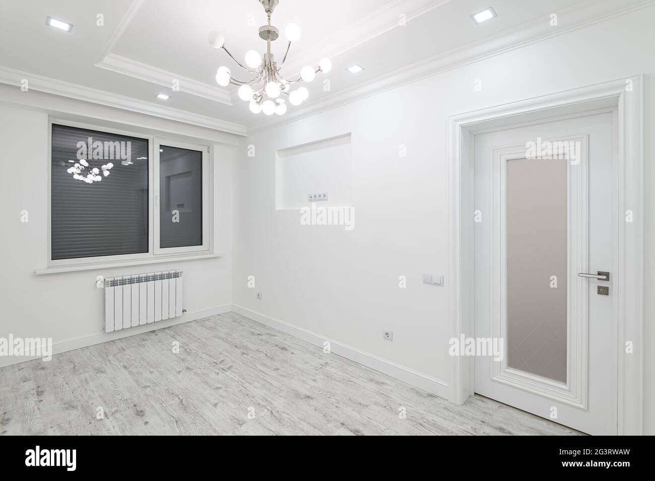 Mockup empty white room hi-res stock photography and images - Alamy