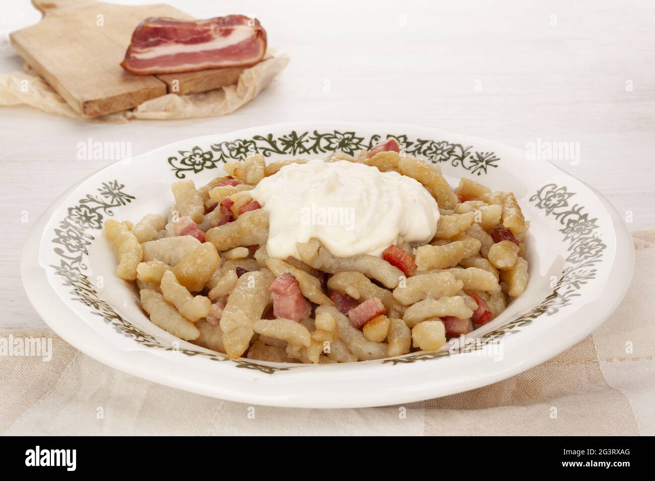 Traditional Slovakian food bryndzove halusky Stock Photo - Alamy