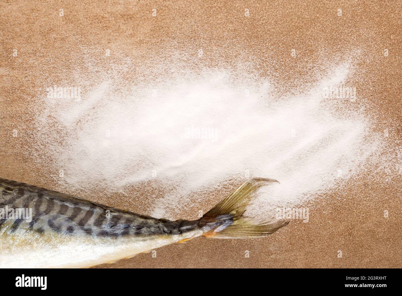 Fresh fish bones hi-res stock photography and images - Alamy