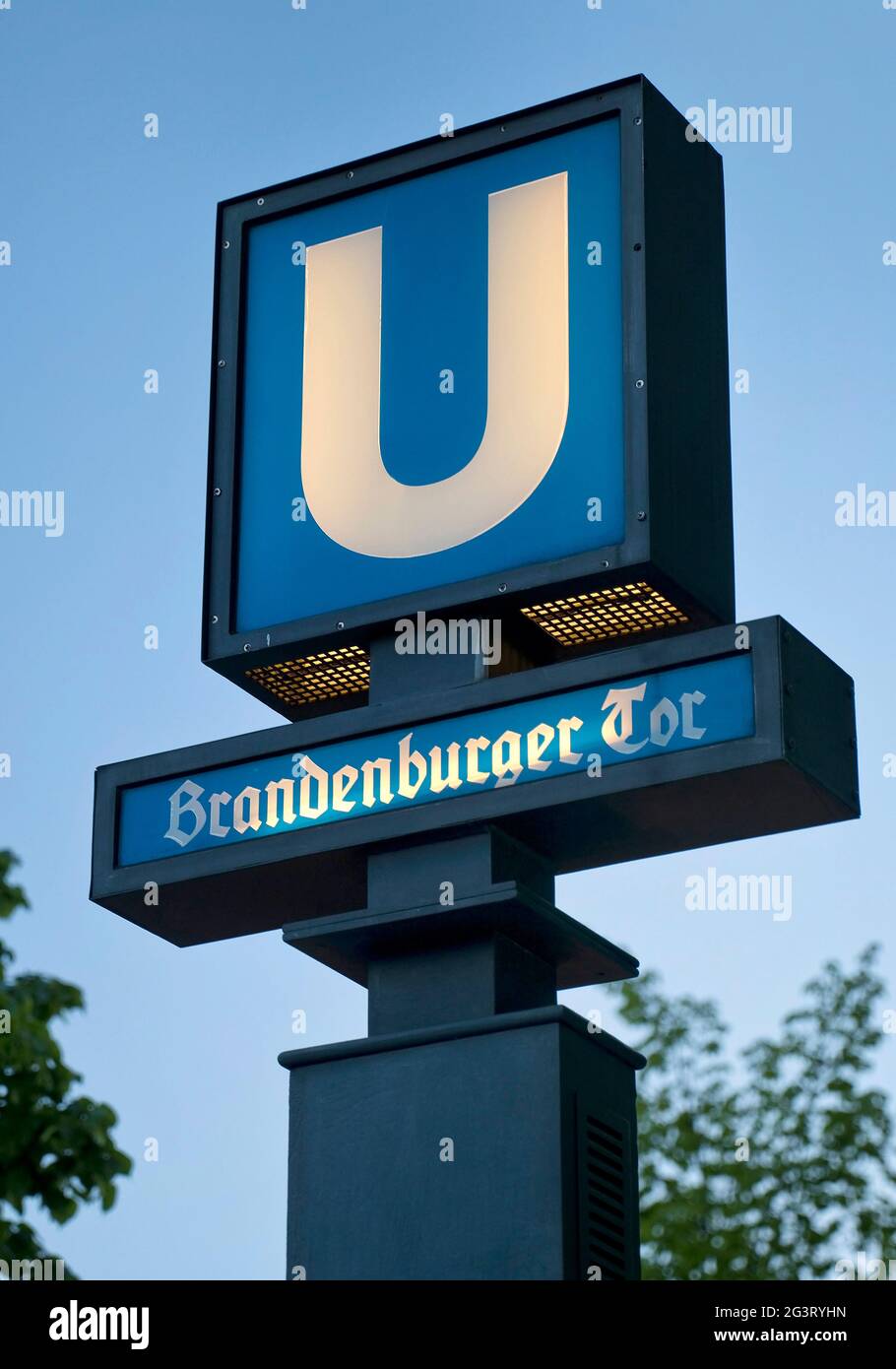 Traffic light labelling hi-res stock photography and images - Alamy