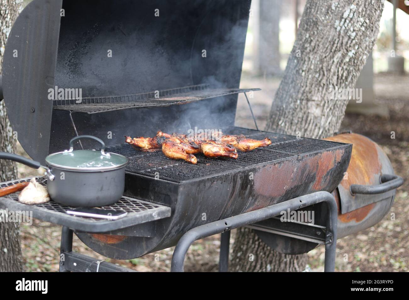 barbecuing on vacation Stock Photo - Alamy