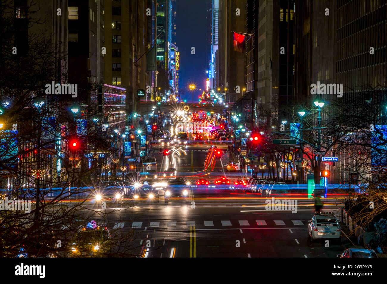 Nyc night street hi-res stock photography and images - Alamy