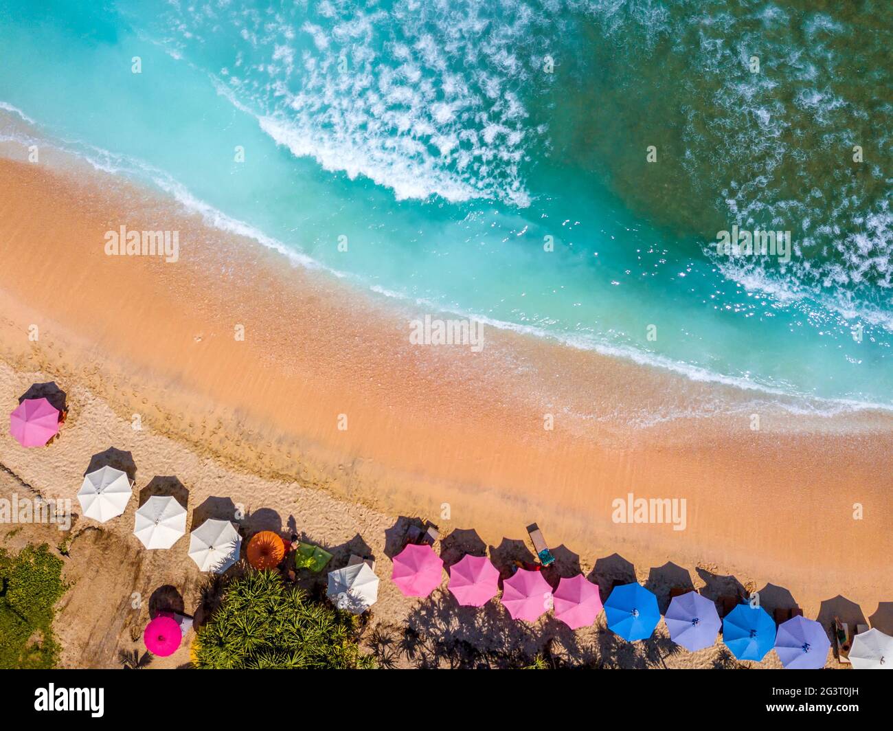 Tropical Beach and Sun Umbrellas. Aerial View Stock Photo - Alamy