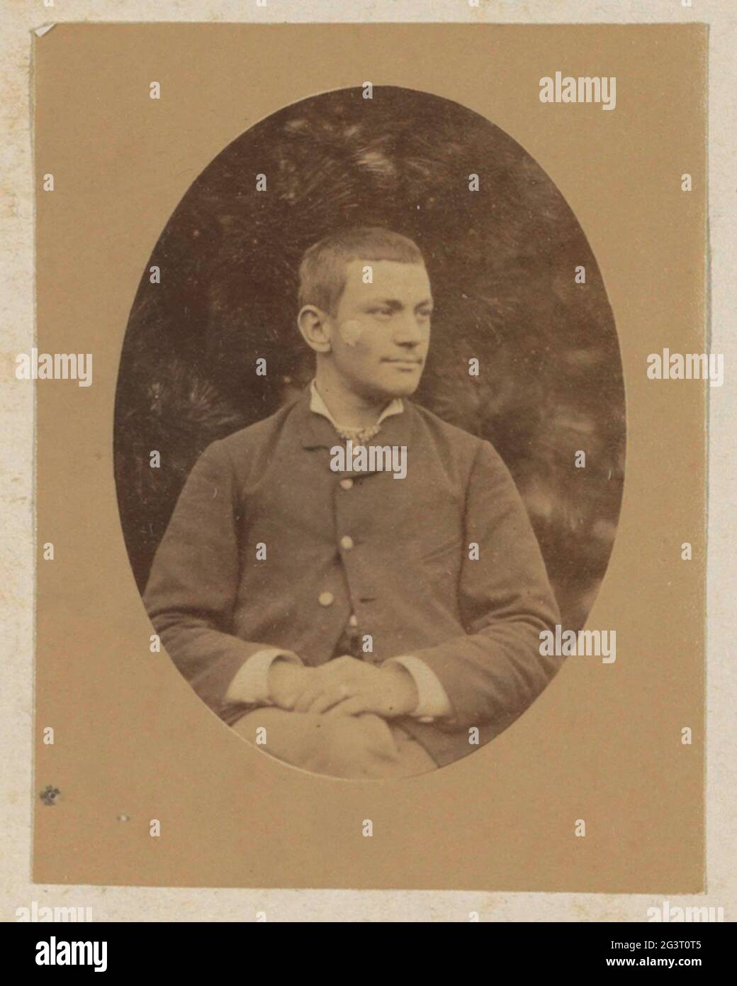 Individual soldiers documentation hi-res stock photography and images ...
