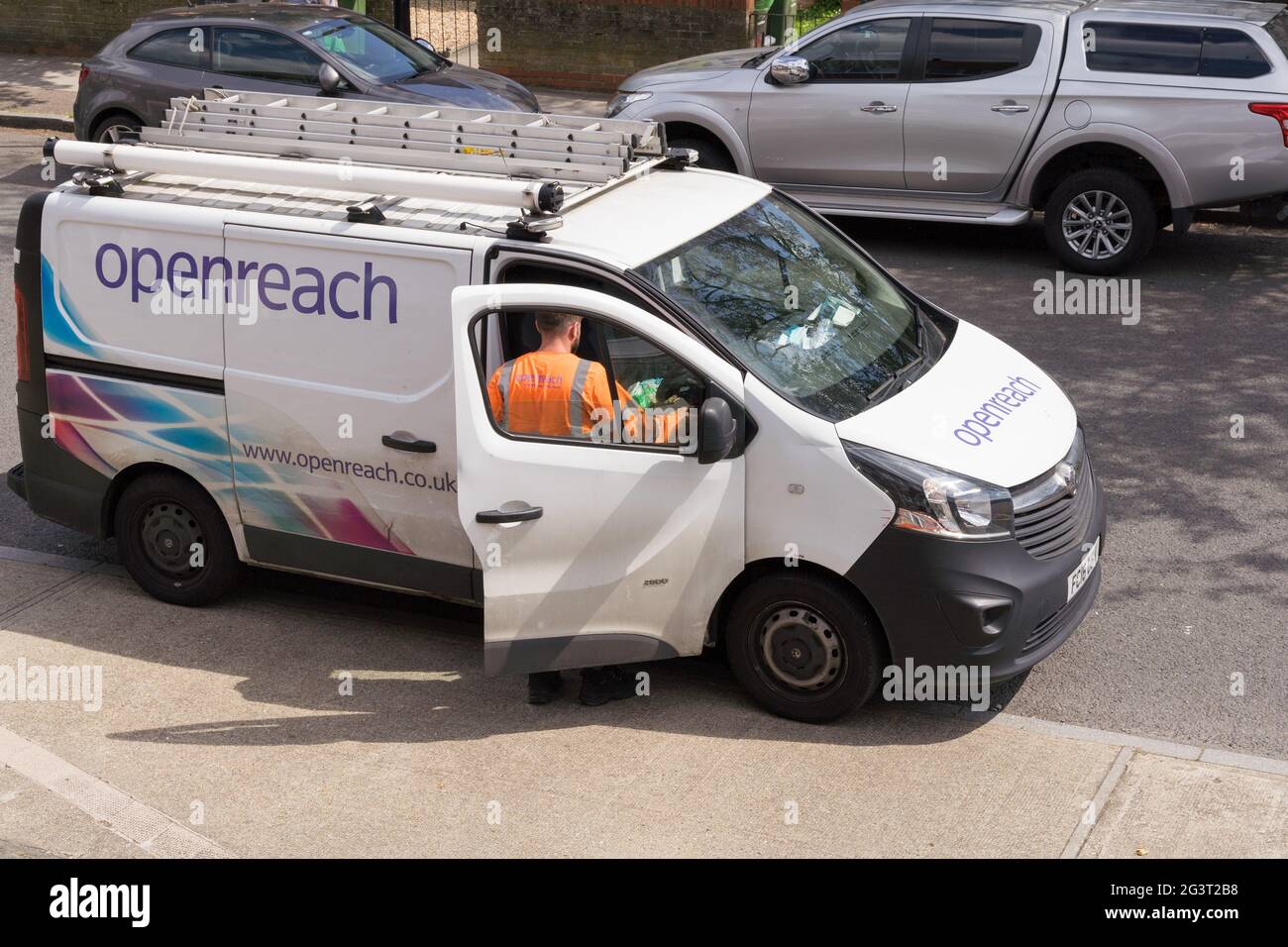 Openreach Van High Resolution Stock Photography and Images - Alamy