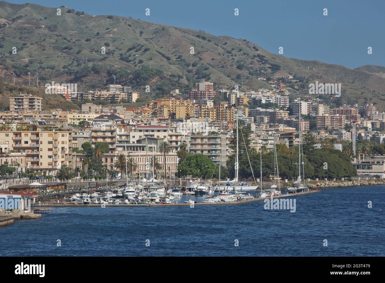 View of the Messina's port with the gold Madonna della Lettera statue ...