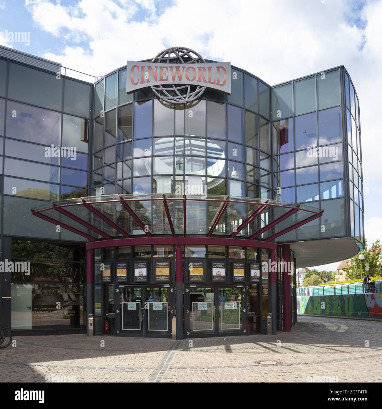 Cineworld hi-res stock photography and images - Alamy