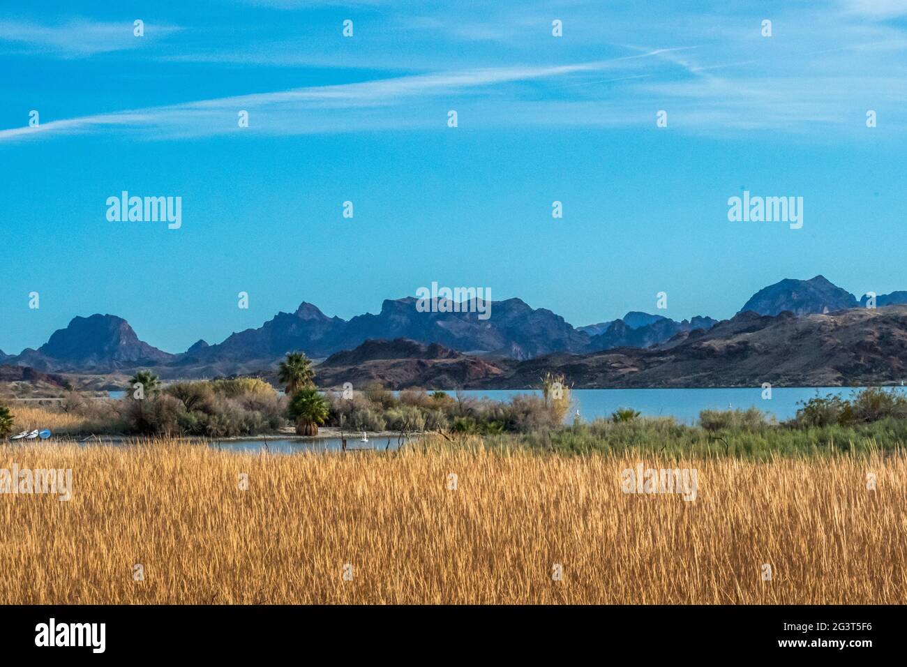 A breathtaking view at Lake Havasu, Arizona Stock Photo - Alamy