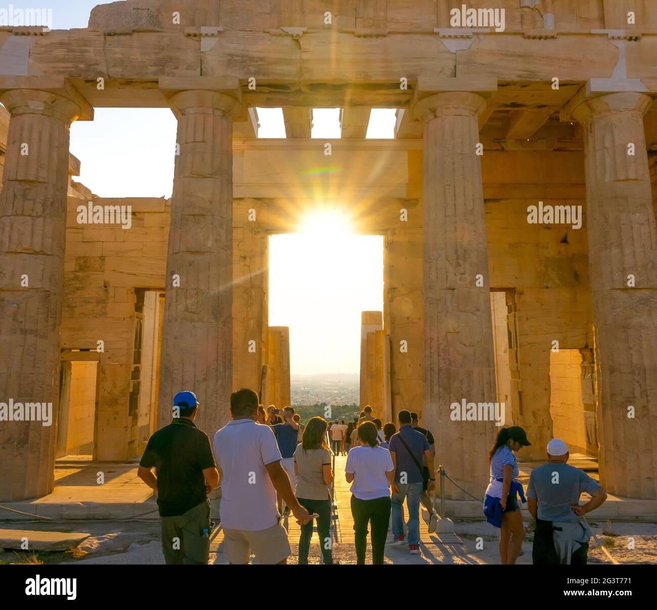 Entrance portico hi-res stock photography and images - Alamy