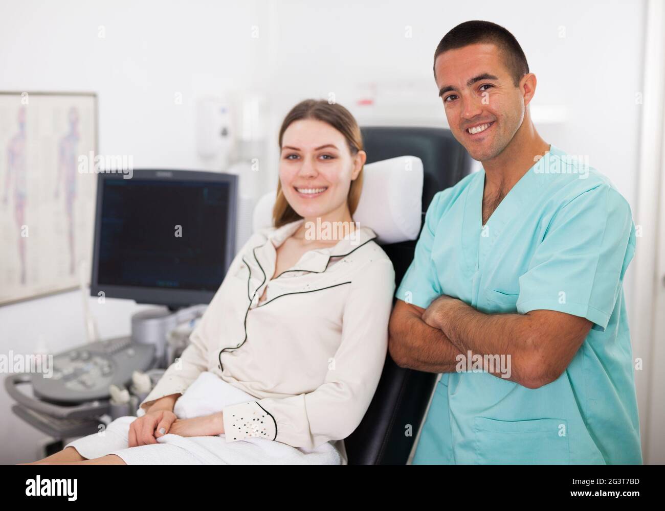 Portrait of USG doctor with patient Stock Photo - Alamy