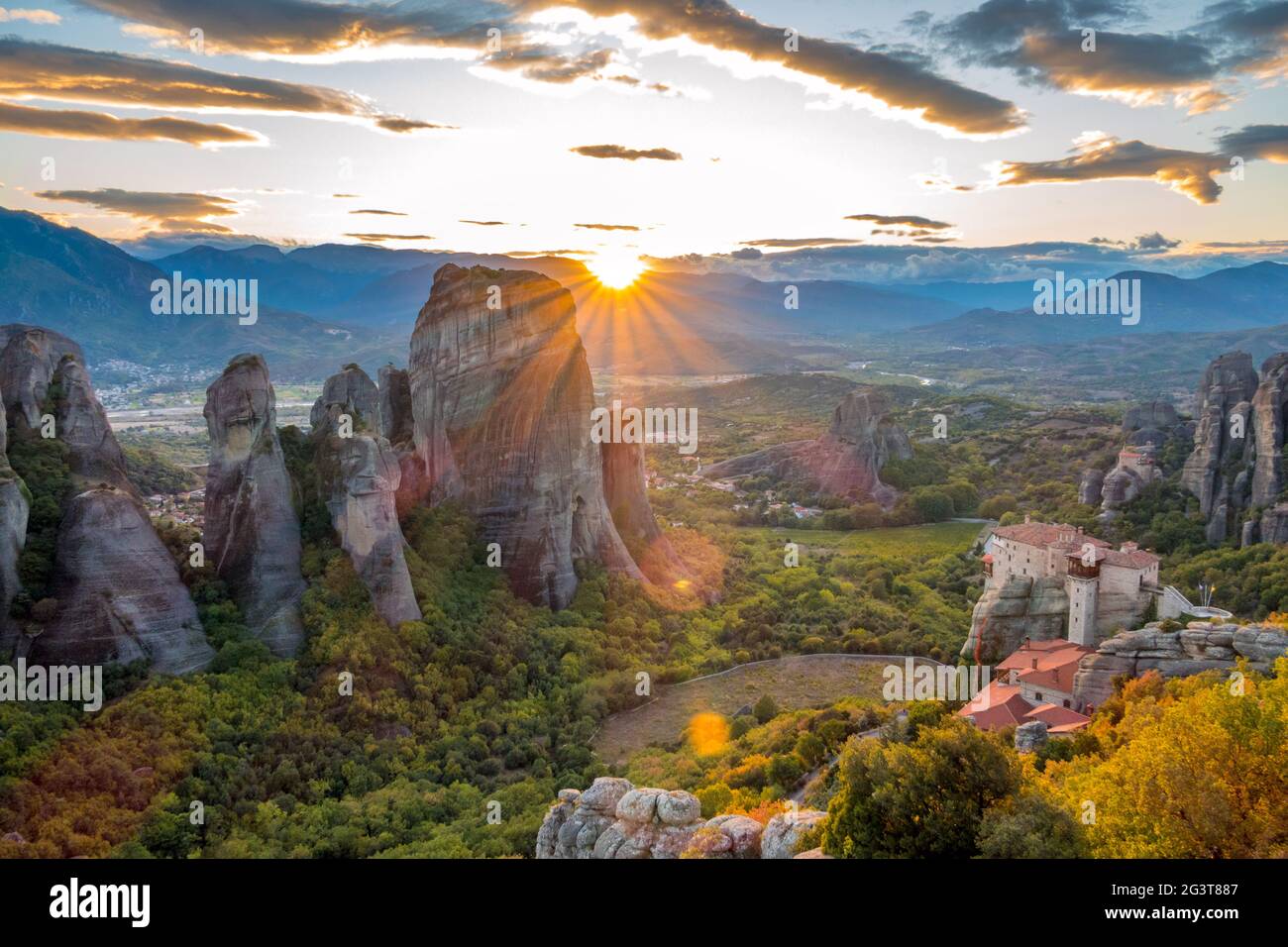 Greek orthodox monasteries hi-res stock photography and images - Alamy