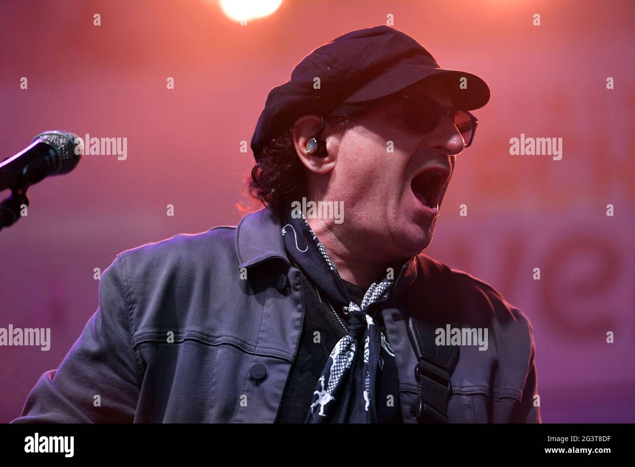 Danny miranda hi-res stock photography and images - Alamy