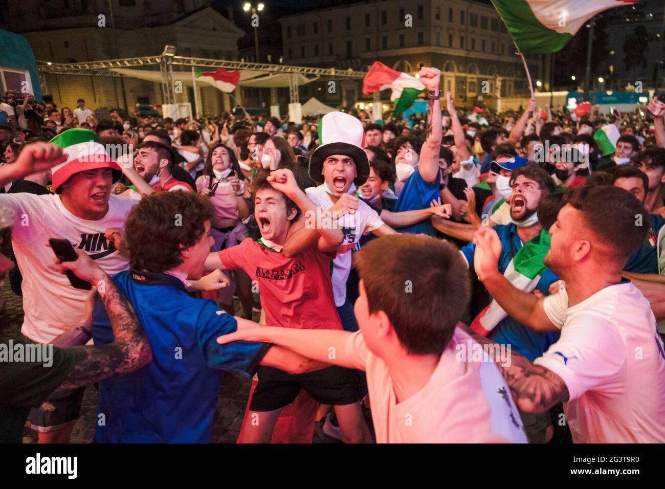 Ultras bandiere hi-res stock photography and images - Alamy