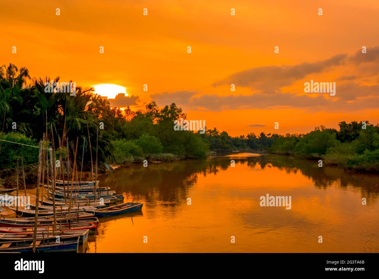 Malaysia sun orange tree cloud clouds hi-res stock photography and ... Malaysia sun orange tree cloud clouds hi-res stock photography and ...
