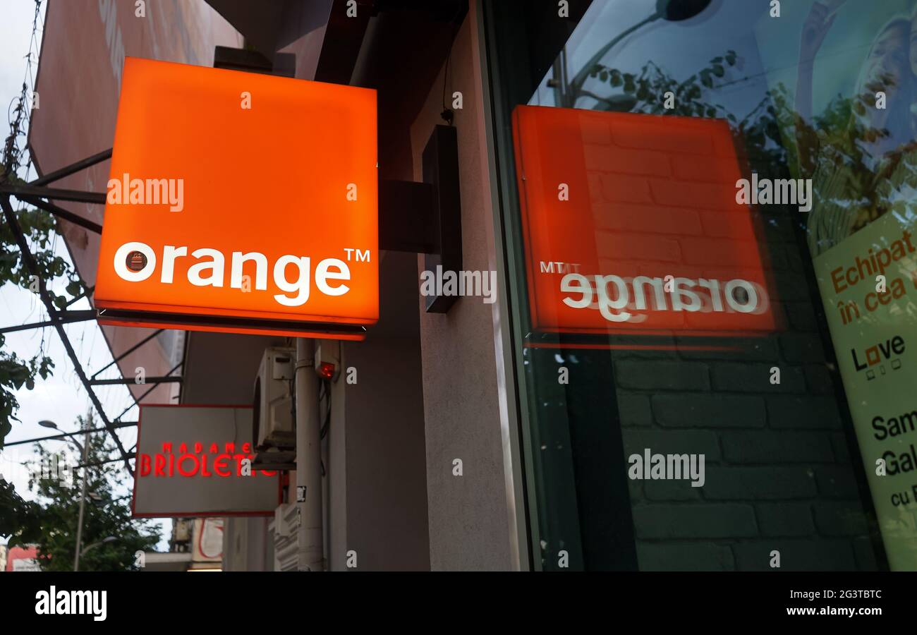 Orange mobile shop logo france hi-res stock photography and images - Alamy