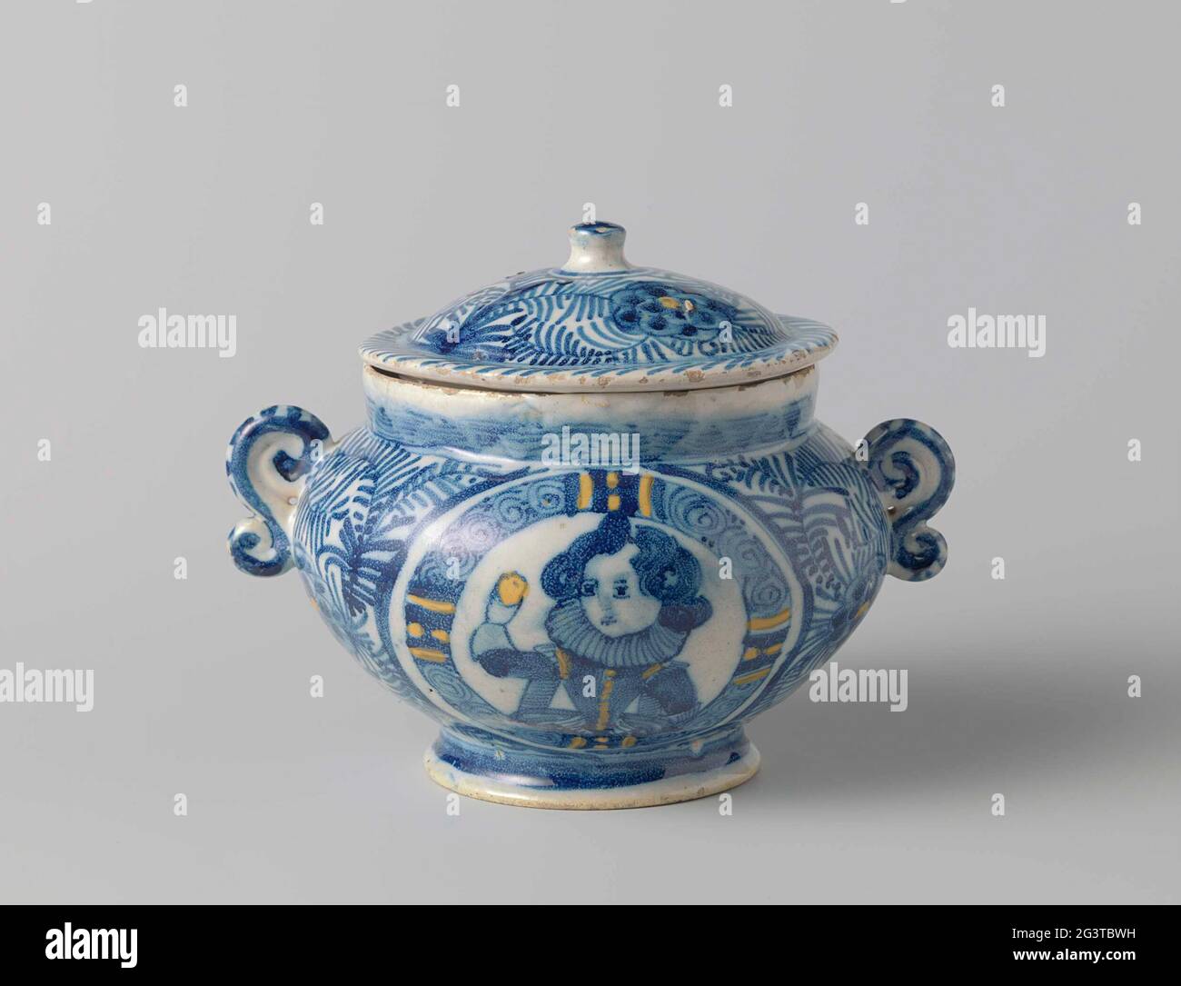 Canopian pot hi-res stock photography and images - Alamy