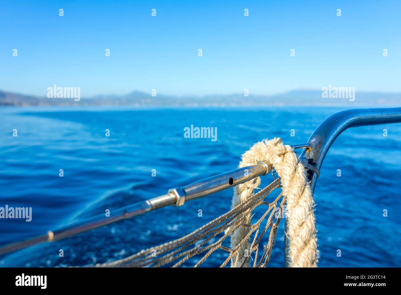 Rope railing hi-res stock photography and images - Alamy