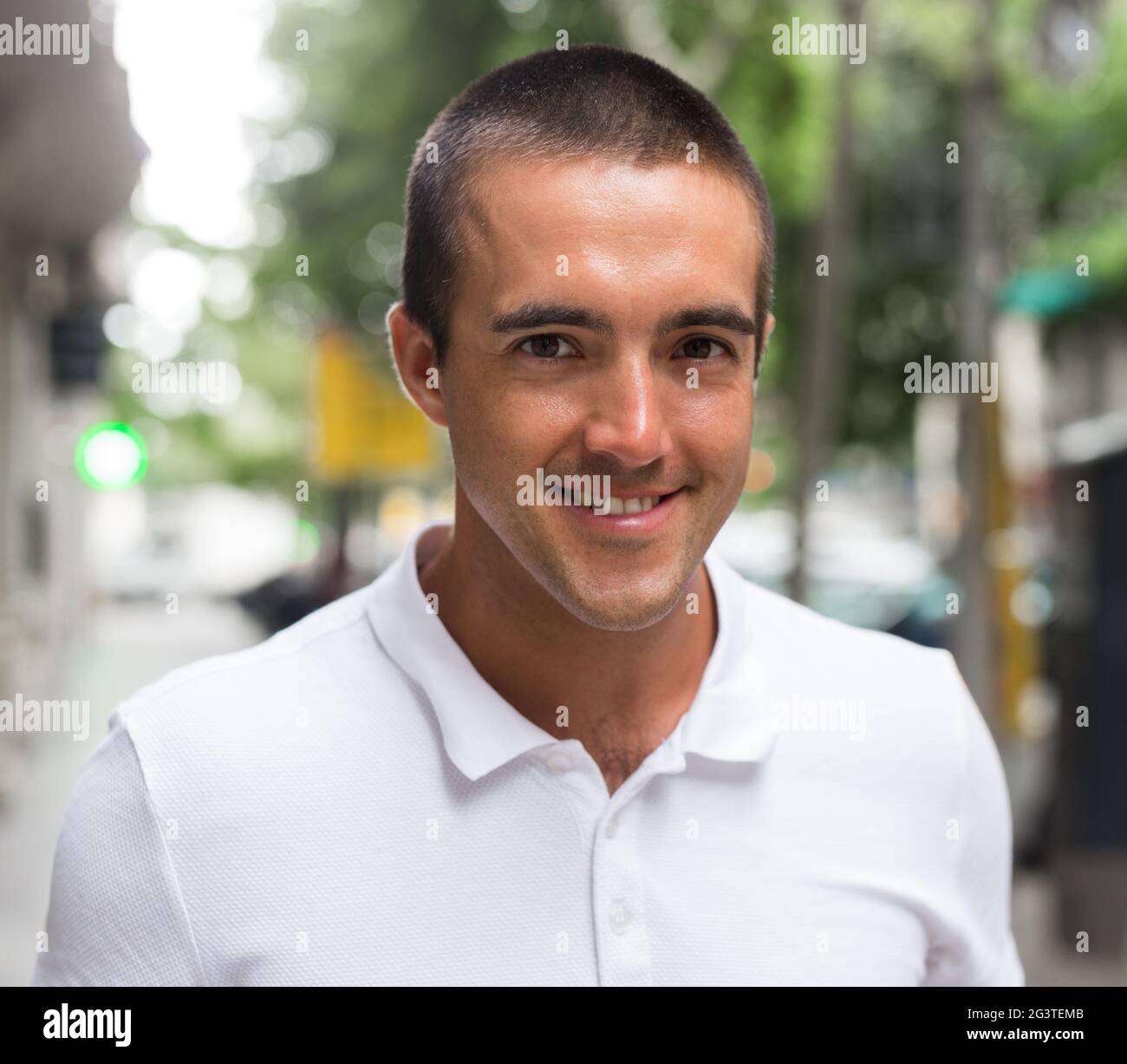 Spanish male 20s hi-res stock photography and images - Alamy