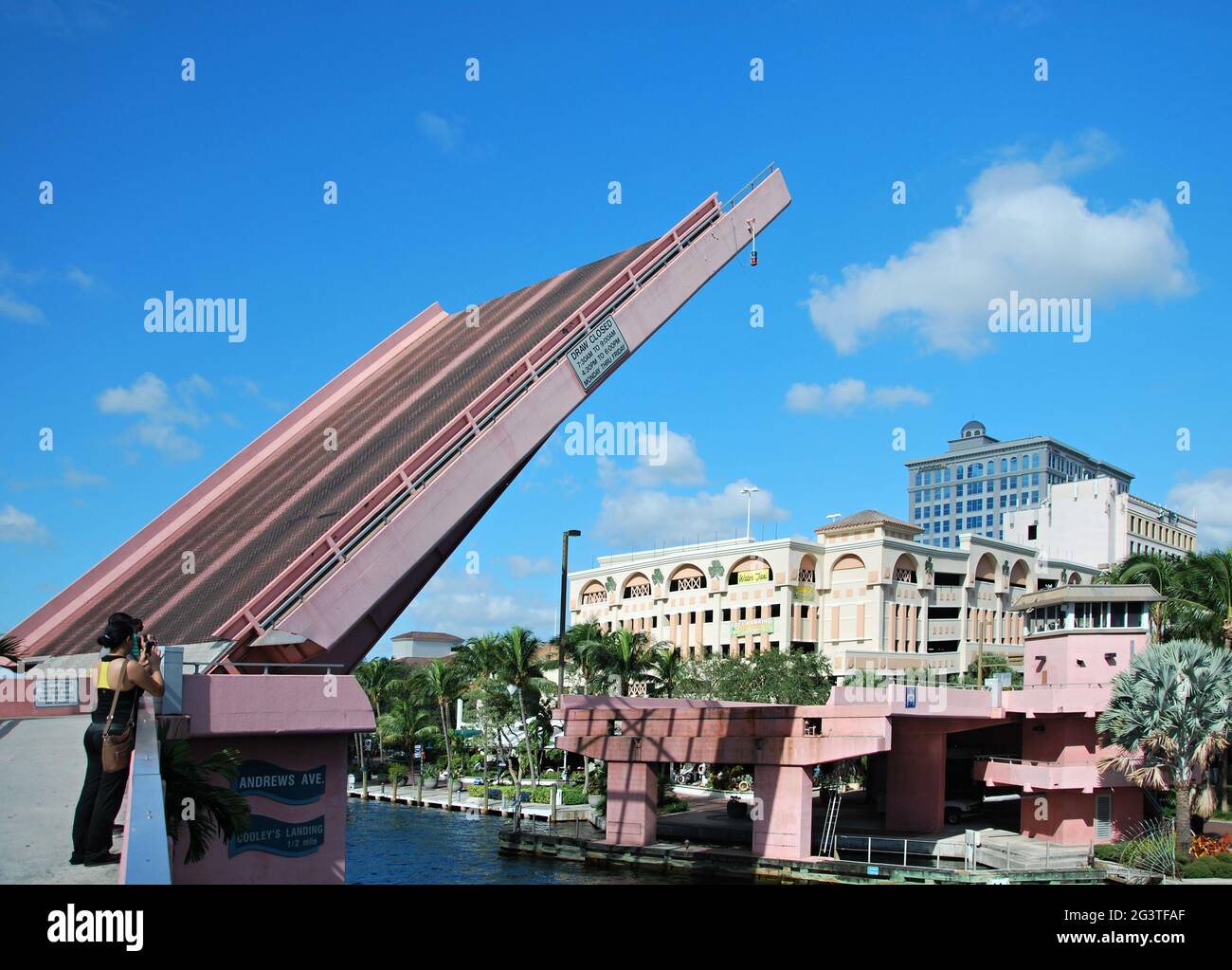 Draw Bridge in Downtown Fort Lauderdale, Florida Stock Photo - Alamy