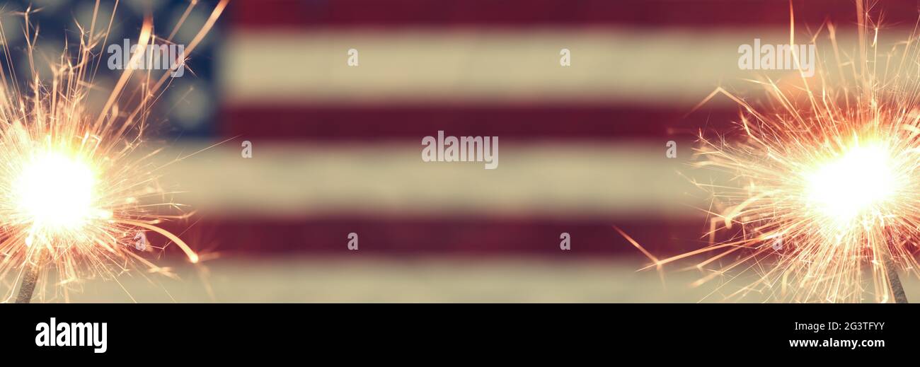 United states flag burning hi-res stock photography and images - Alamy