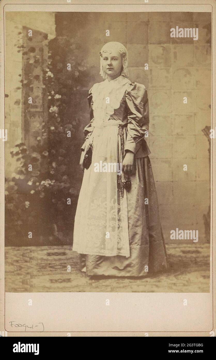 Portrait of Princess Wilhelmina, standing in Frisian traditional ...