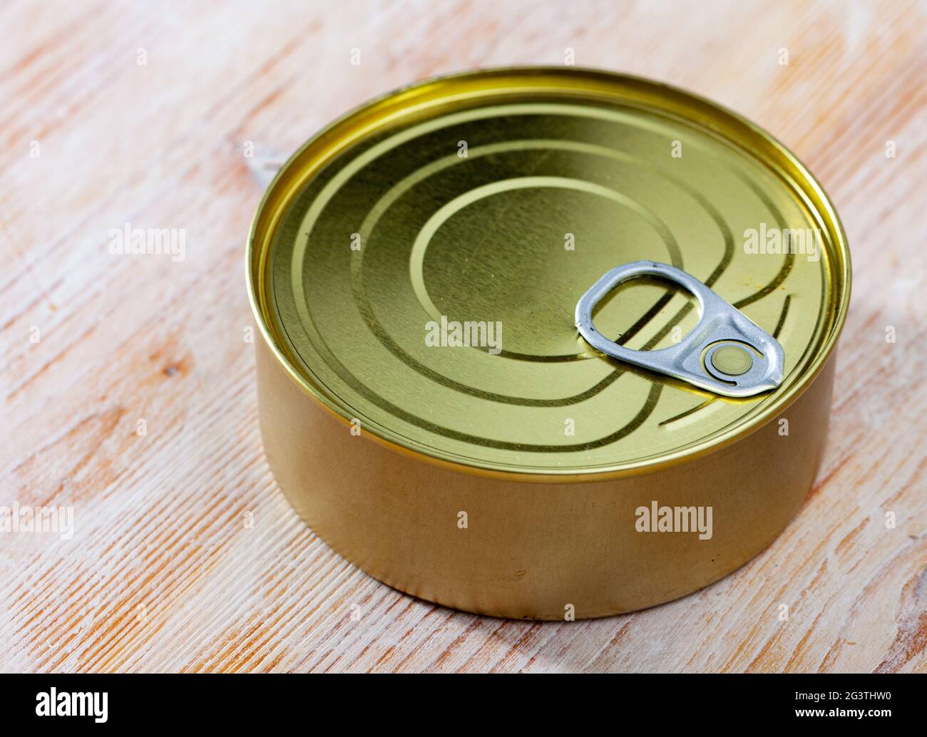 Tin can with ring pull tab Stock Photo - Alamy