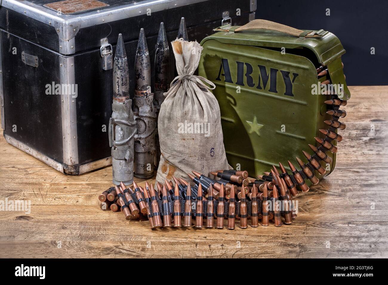 Still life weapon army hi-res stock photography and images - Alamy