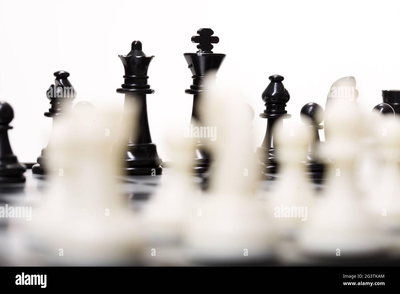 Chess king standing business hi-res stock photography and images - Alamy