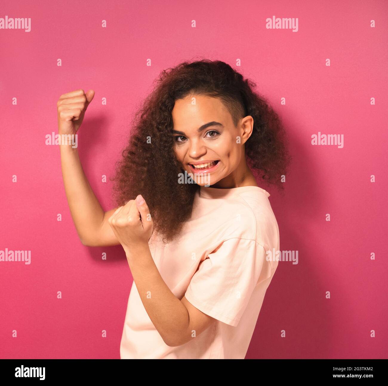 Peachy lips hi-res stock photography and images - Alamy