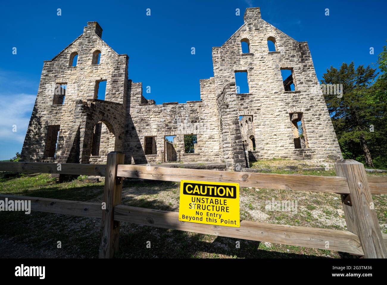 Ha ha fence hi-res stock photography and images - Alamy