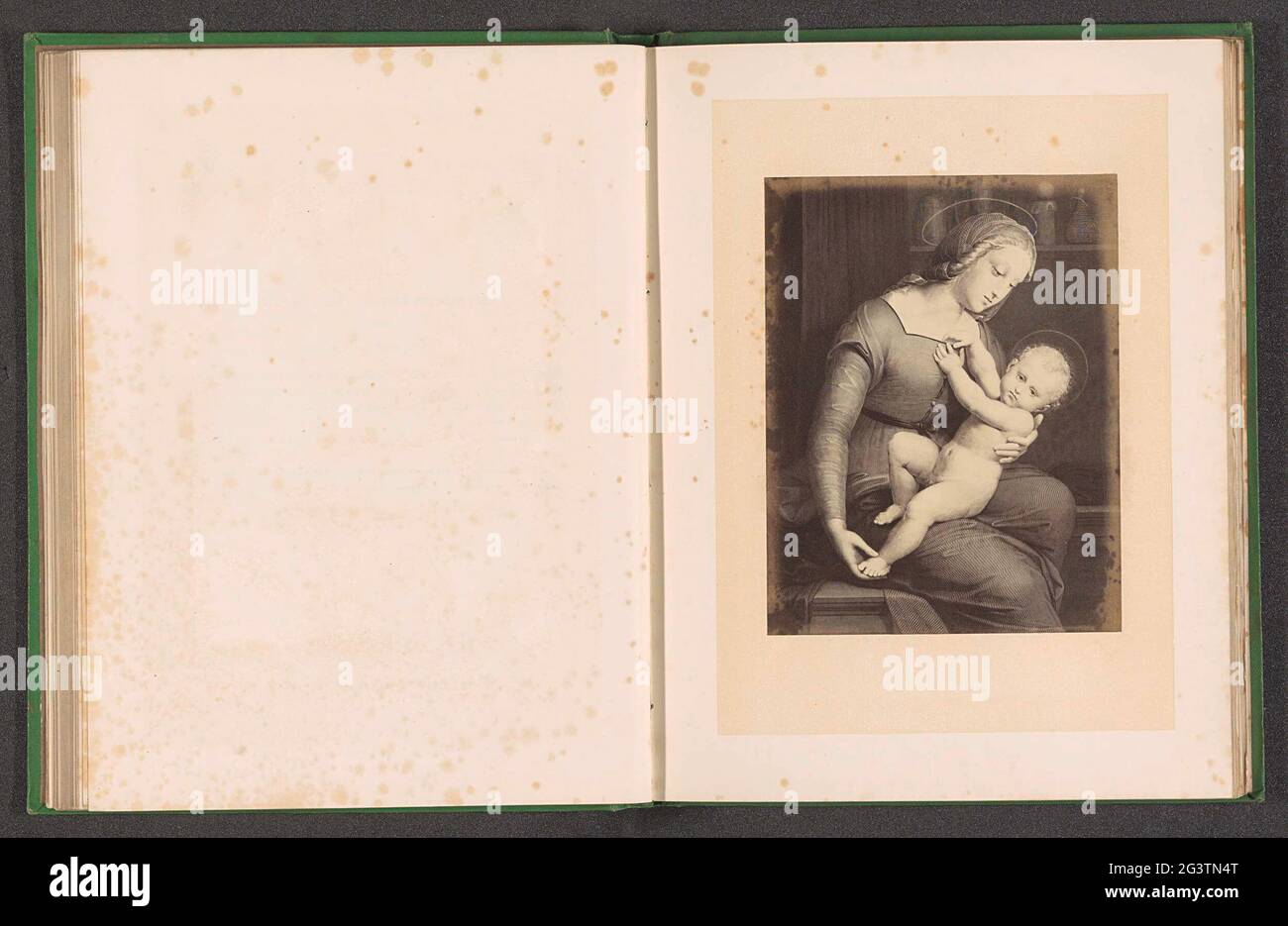 Raphaels madonna dorleans hi-res stock photography and images - Alamy