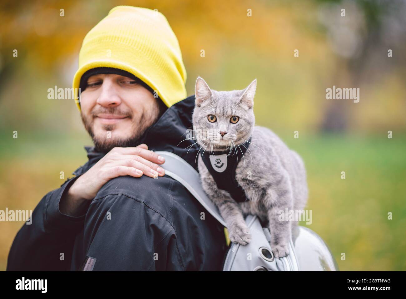 Adult walk hi-res stock photography and images - Alamy