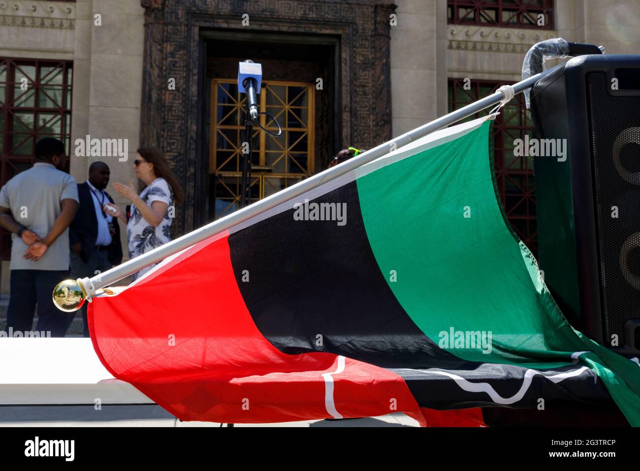 Black liberation flag hi-res stock photography and images - Alamy